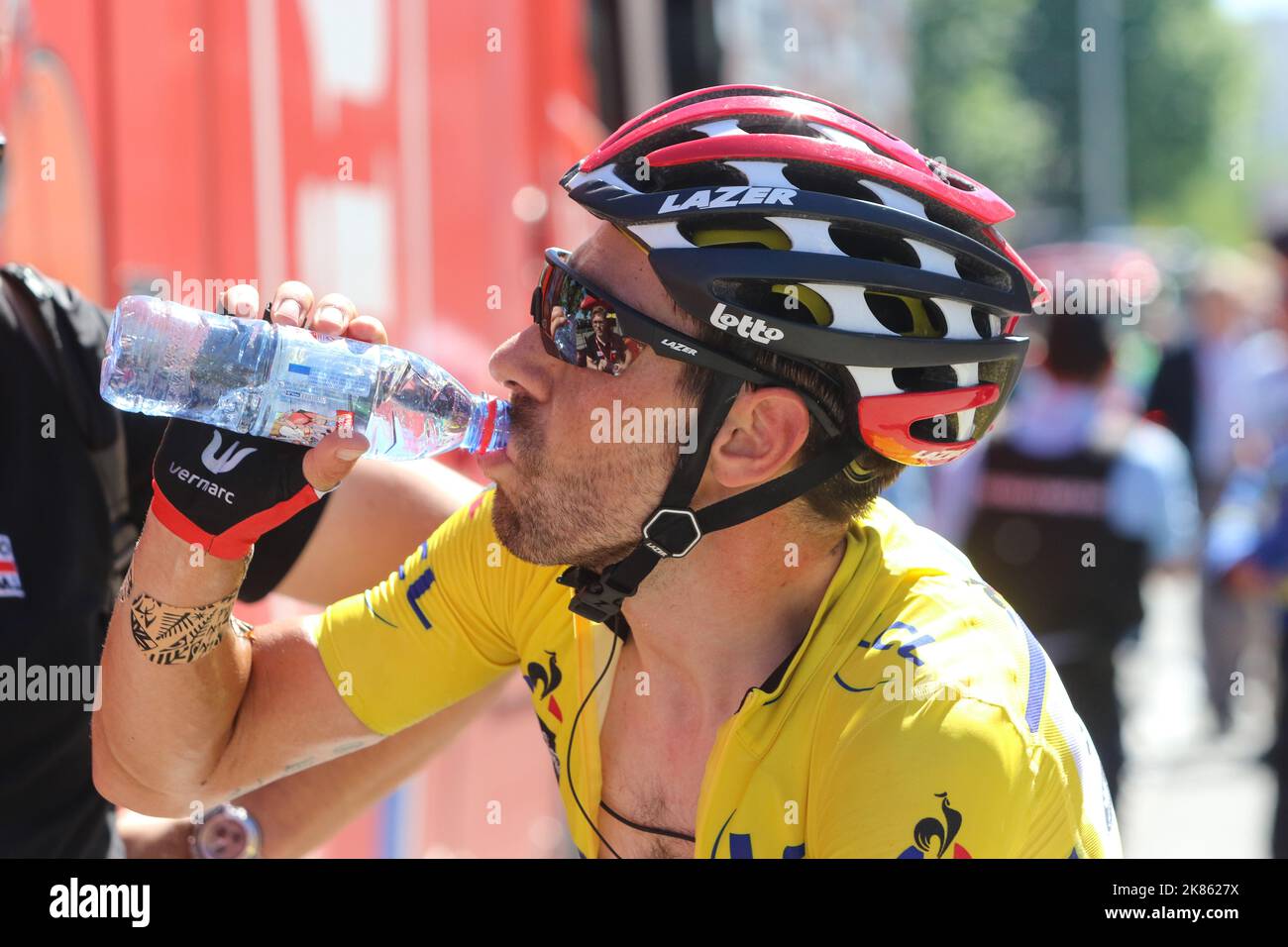 Thomas De Gendt of team Lotto-Soudal has a quick drink after Stage 5 ...