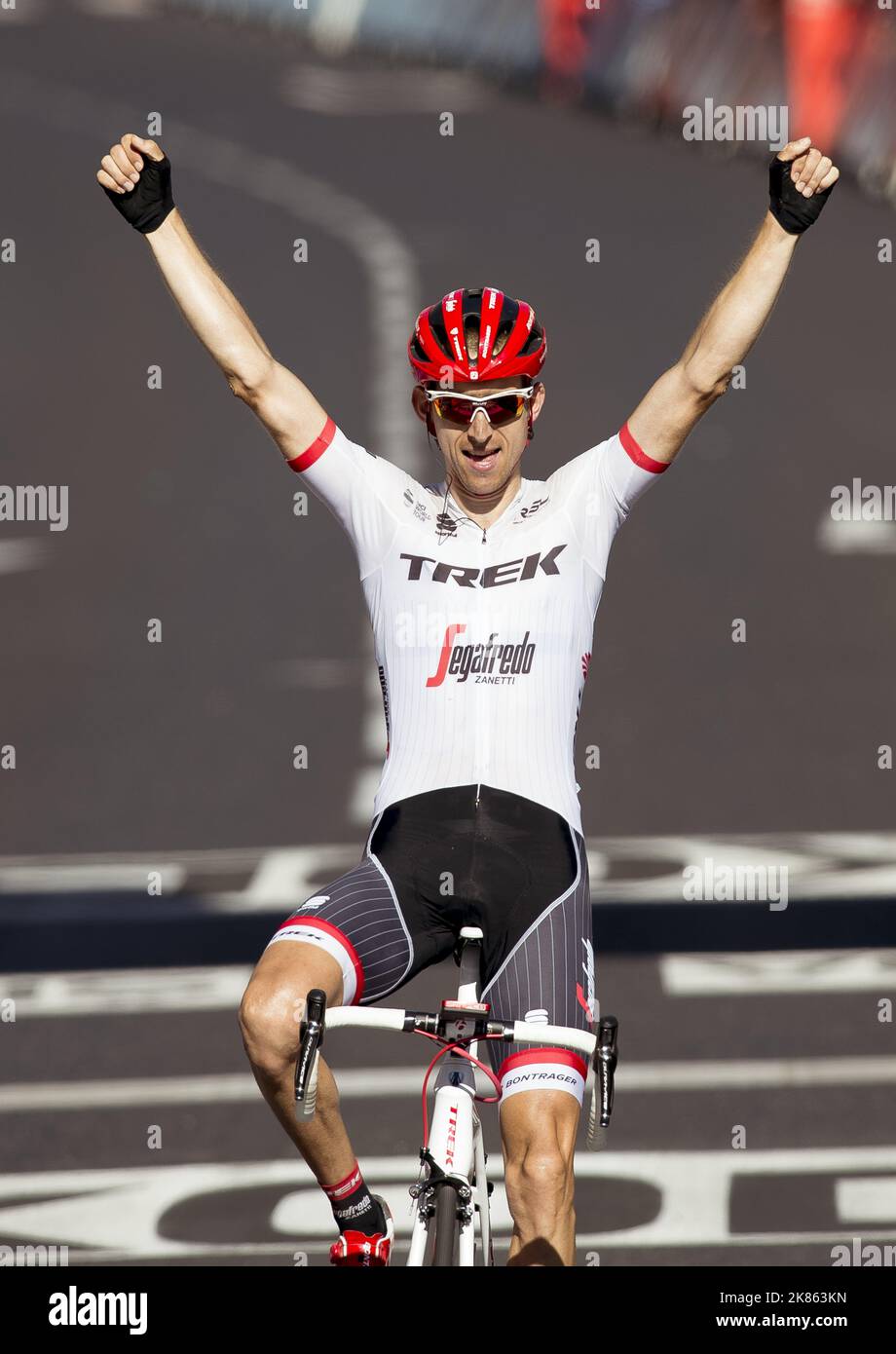 Dutch rider Bauke Mollema team Trek Segafredo wins his first Tour de ...