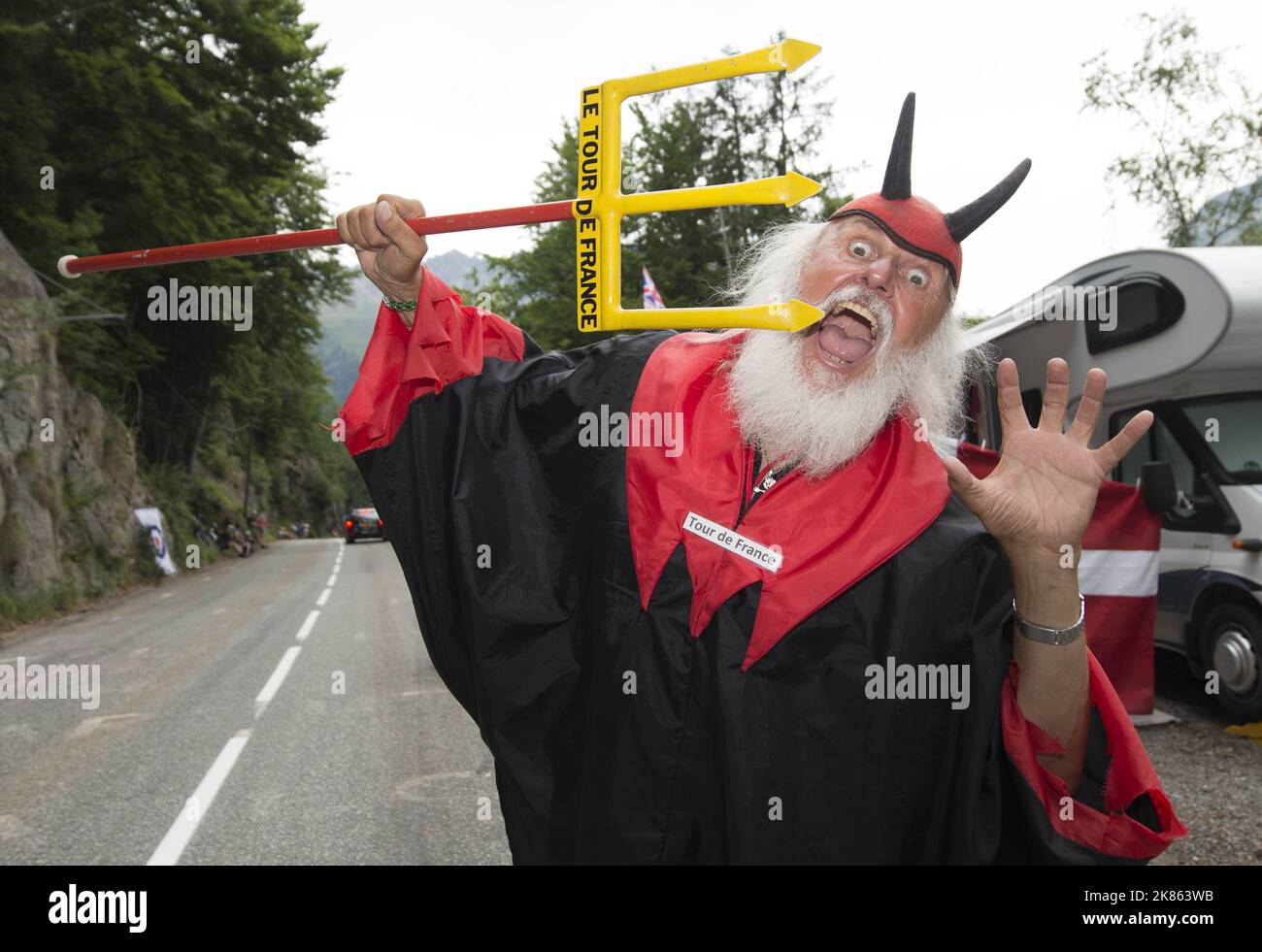 The Tour de France devil Didi on the 17th stage of racing for the 2017 ...