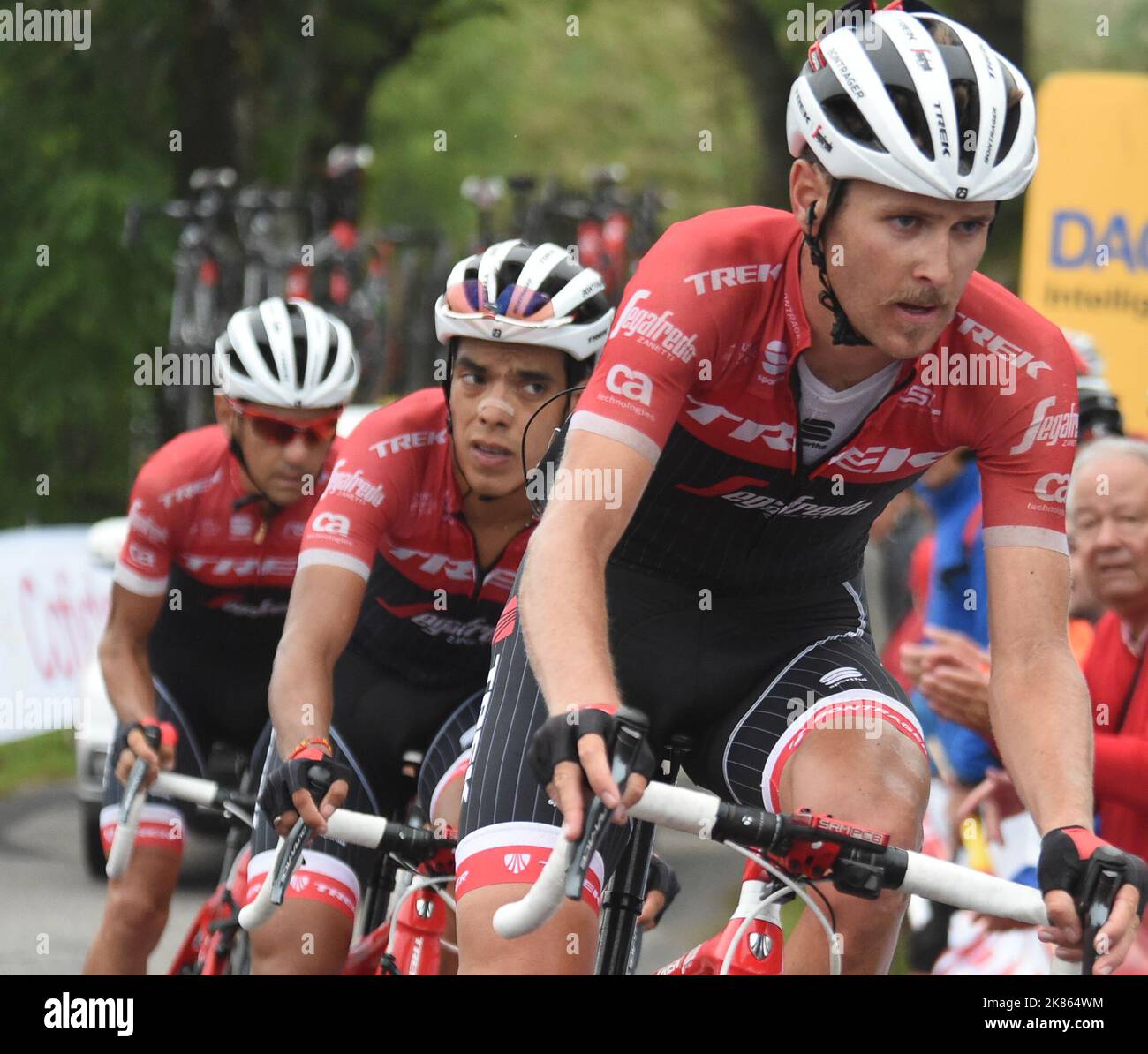 peter stetina usa trek, jarlinson pantano colombia trek and jesus ...