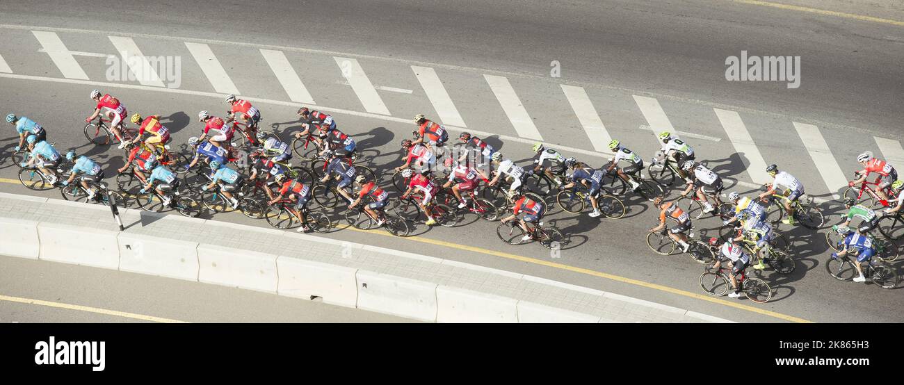 The peleton climbs the Al Jabal Street (Bousher Al Amerat) climb ...