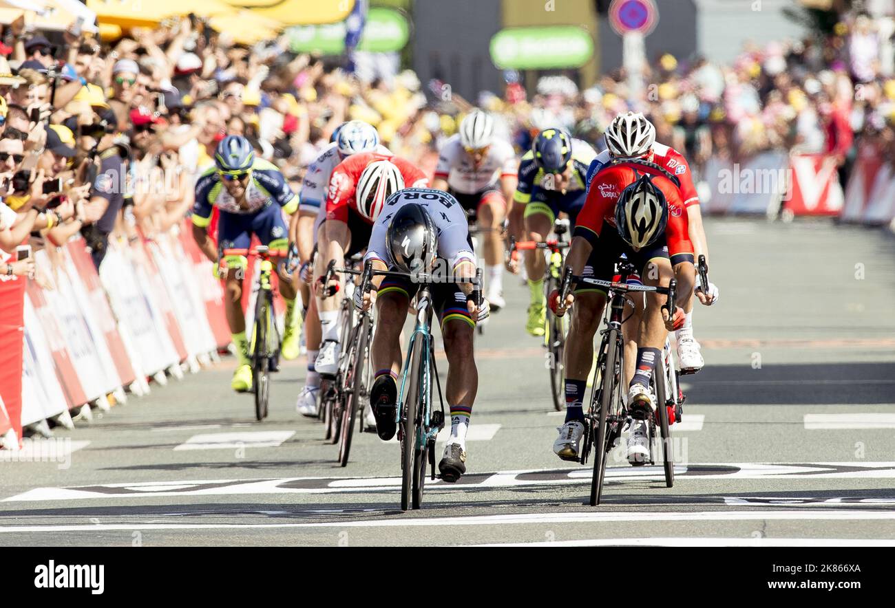 Peter Sagan for team Bora Hansgrohe wins the stage in a sprint finish ...