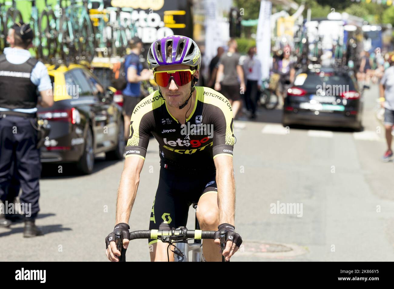 Adam Yates of team mitchelton Scott Stock Photo - Alamy