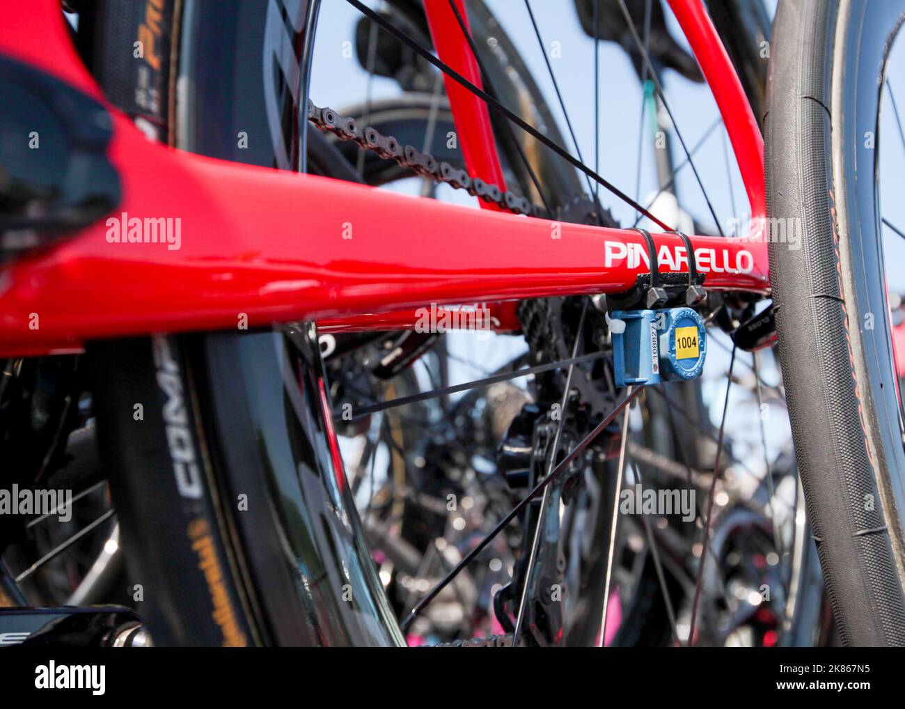 Team Sky Pinarello's all ready to be used with race transponders ...