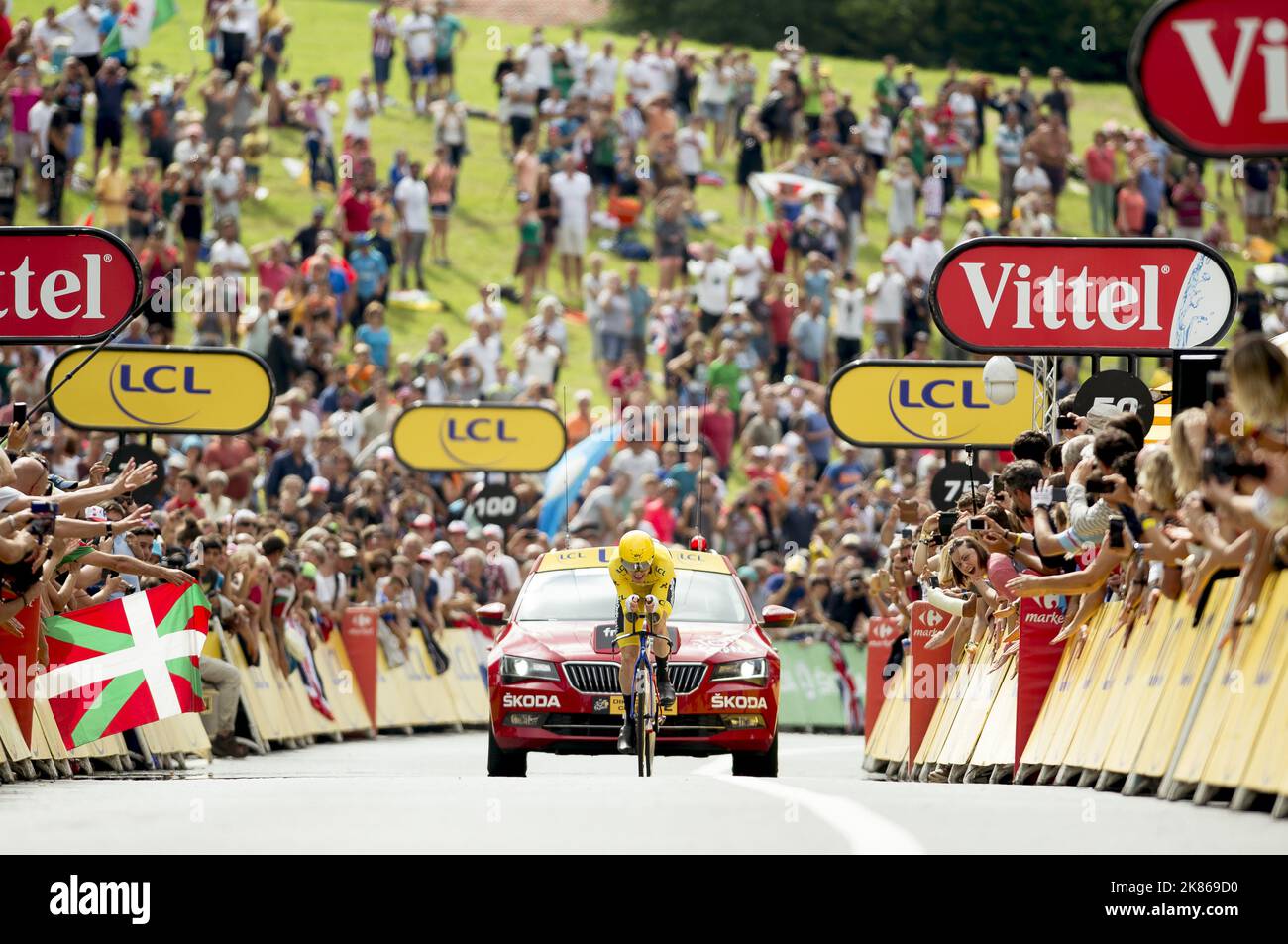 Great Britain's Geraint Thomas for team Sky crosses the finish line ...