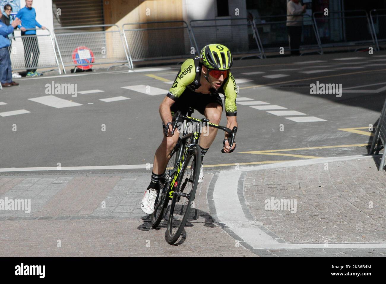 Adam Yates GB Mitchelton scott on the final bend to take the stage ...