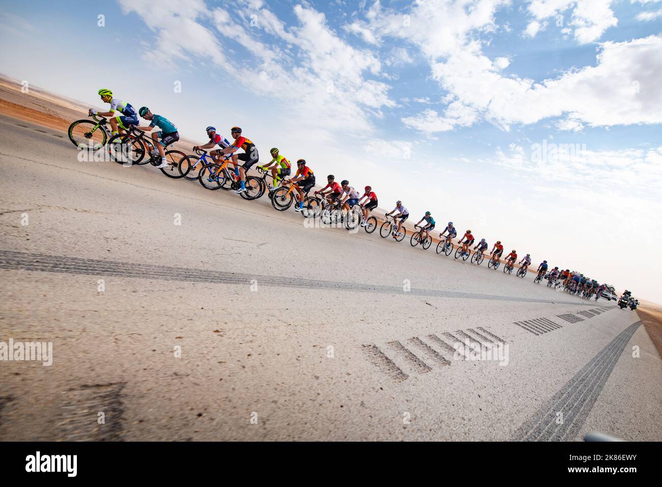 Saudi arabian scenes hi-res stock photography and images - Alamy