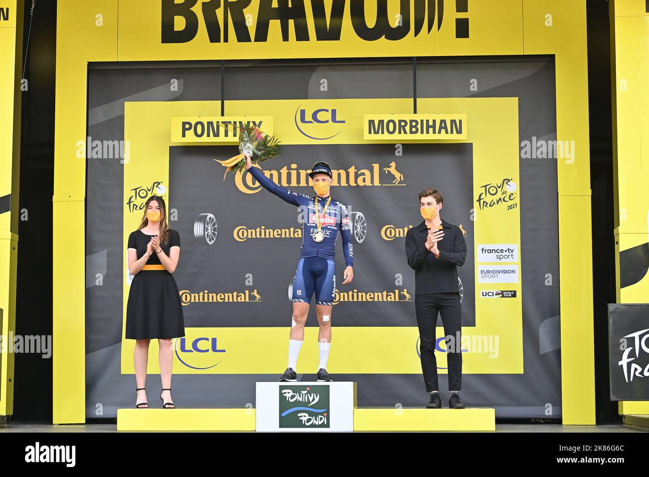 Tour de France 2021 Stage 3 , Lorient to Pontivy. Tim Merlier for ...