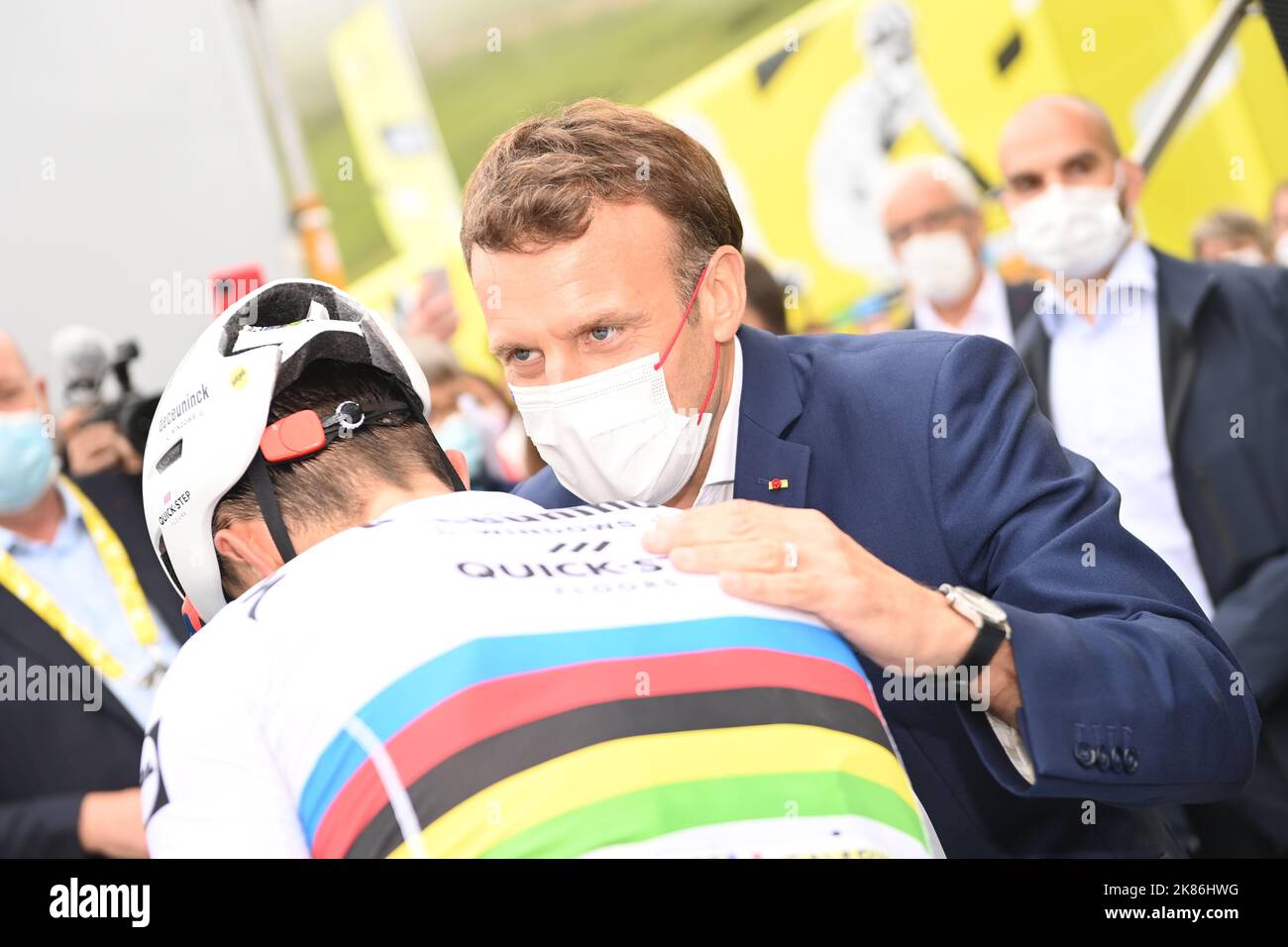 French President Macron congratulates c51 Julian Alaphilippe of ...