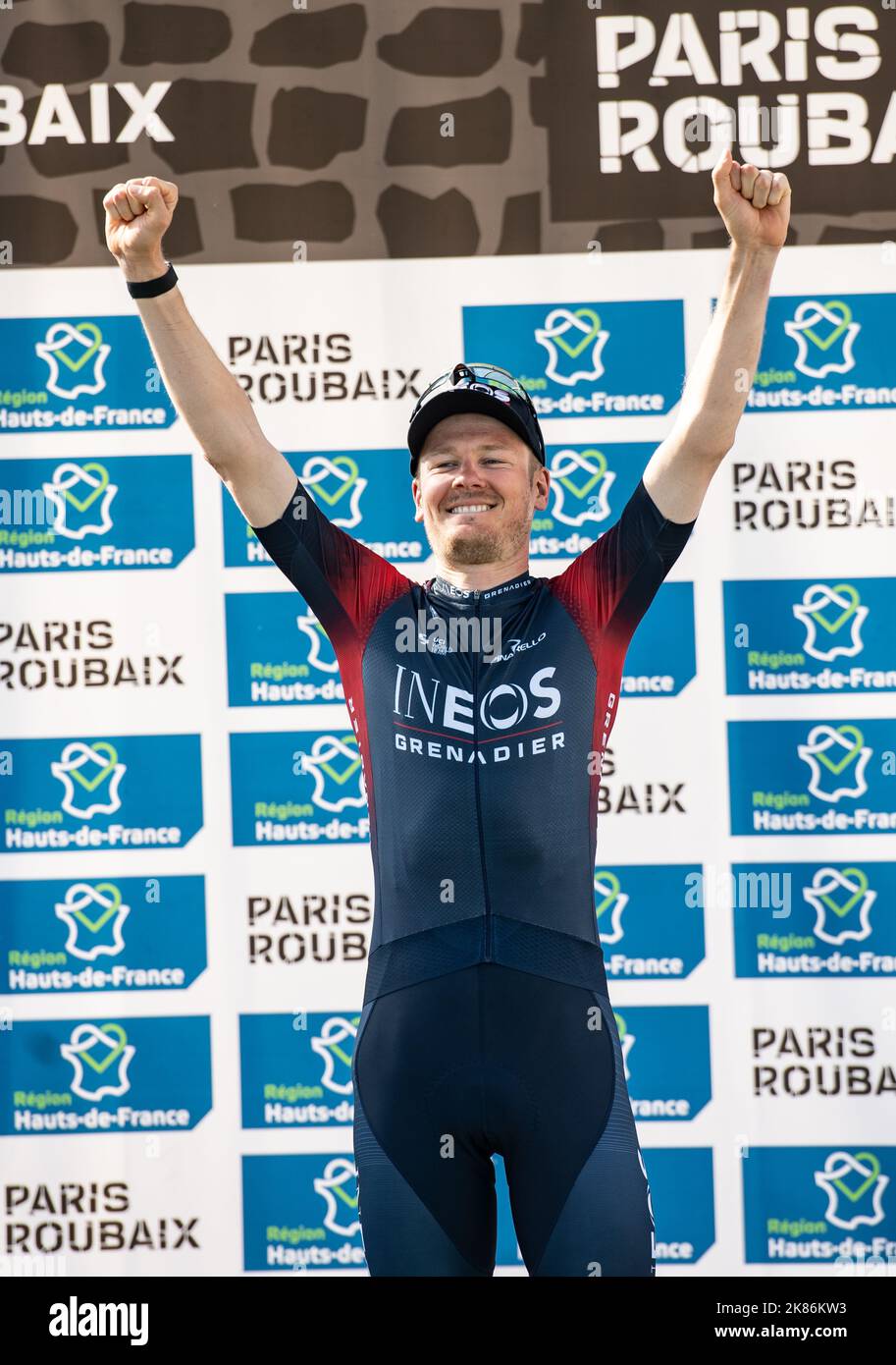 Paris Roubaix 2022, From Compiegne to Roubaix Velodrome. Race winner ...