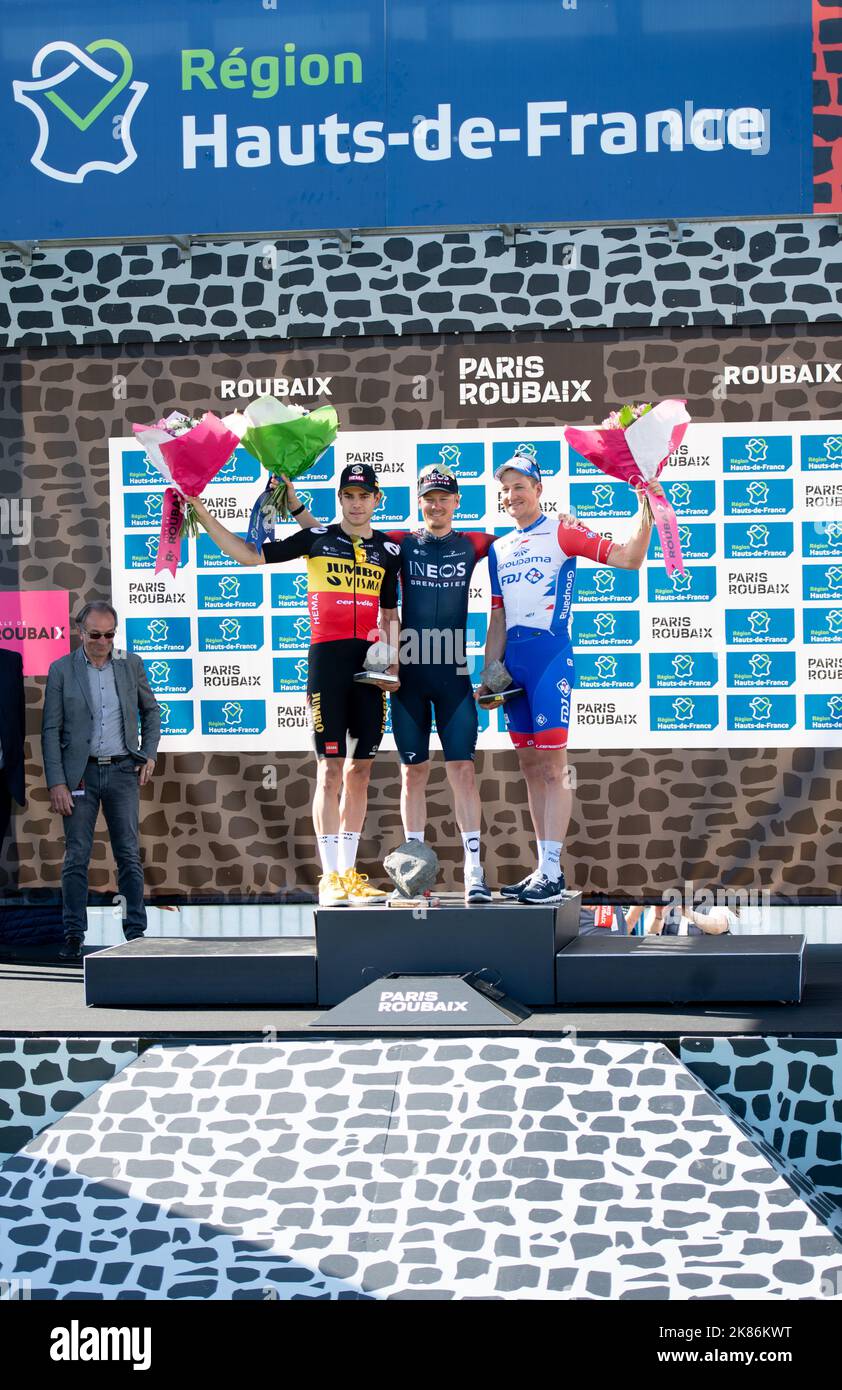 Paris Roubaix 2022, From Compiegne to Roubaix Velodrome. Race winner ...