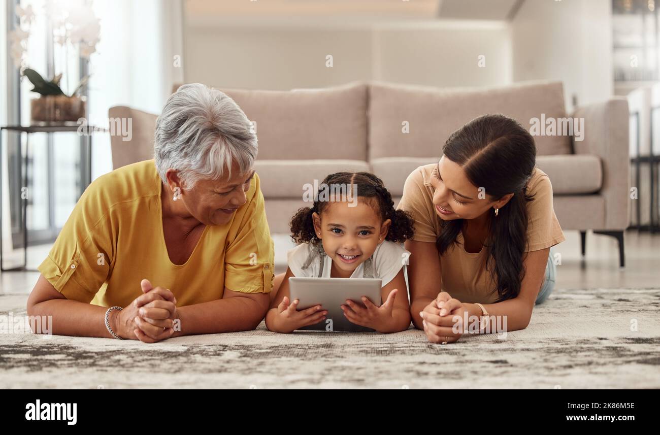 Movies kids love hi-res stock photography and images - Alamy