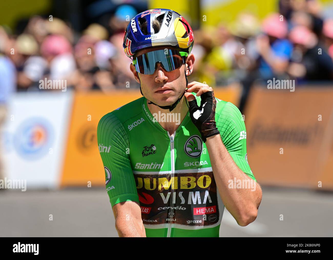 Van aert green hi-res stock photography and images - Alamy
