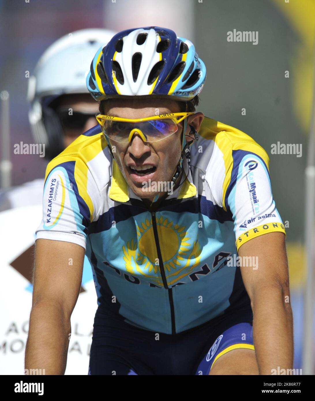 Alberto Contador crosses the finish line Stock Photo - Alamy