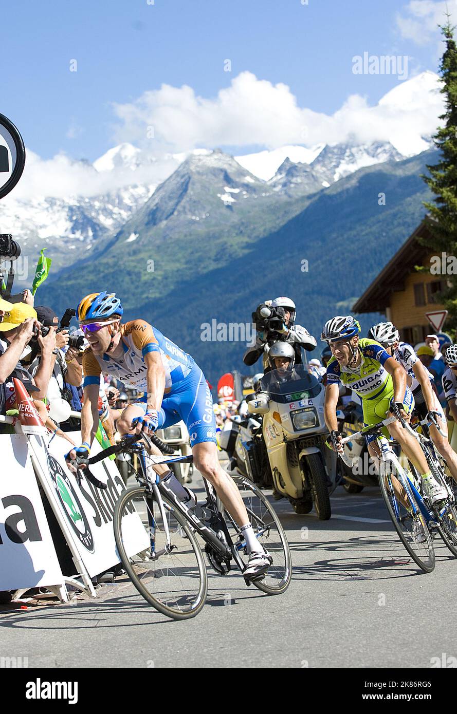 Bradley Wiggins comes 5th as liquigas rider Vincenzo Nibali and Saxo ...