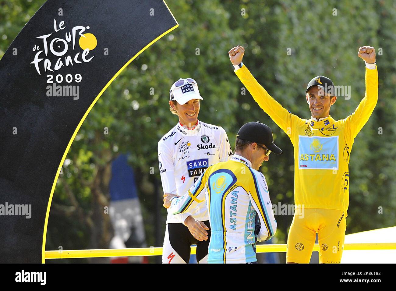 Tour de France winner Alberto Contador (right), second place Andy ...