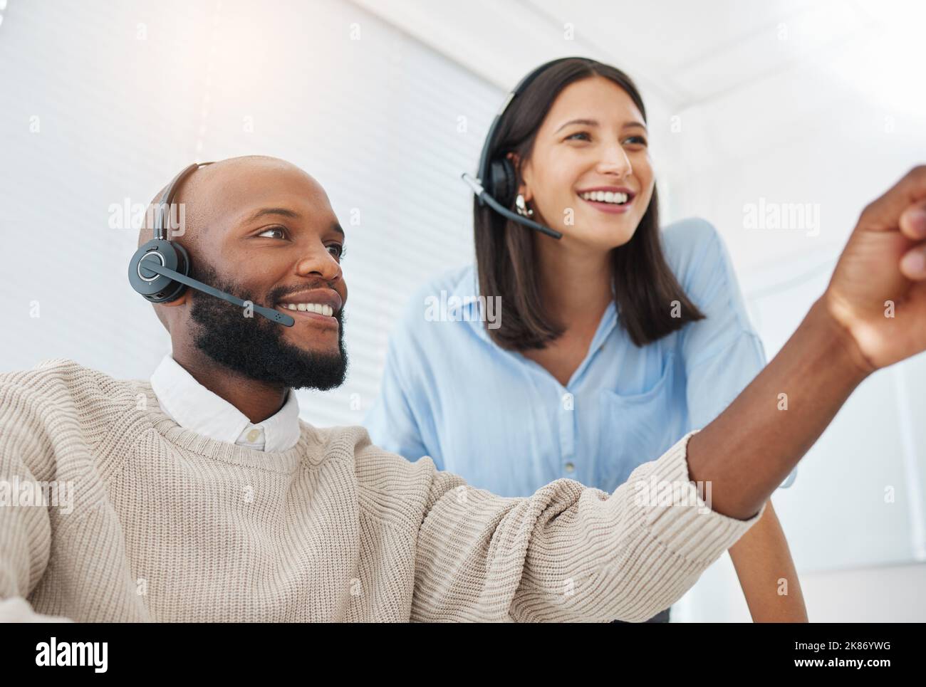 Headset manager hi-res stock photography and images - Alamy
