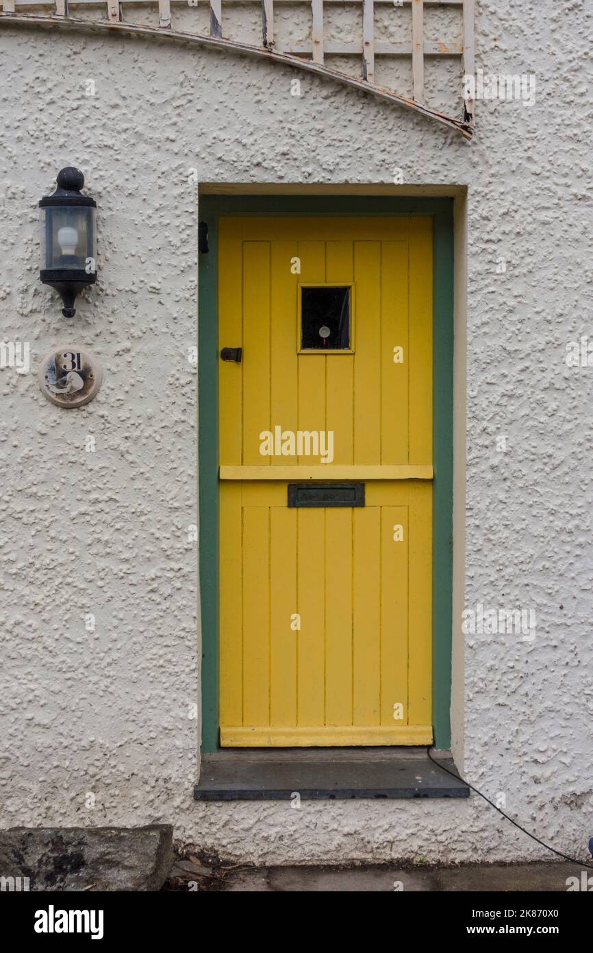 Cottage front door, Solva, Pembrokeshire, Wales Stock Photo - Alamy