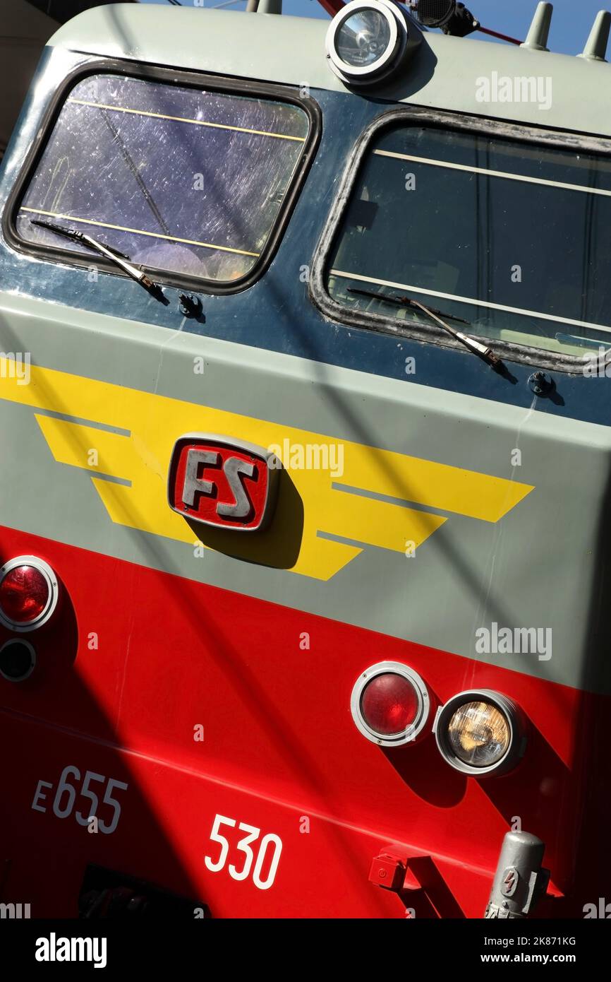 Front of FS Italian railways class E655 electric locomotive Stock Photo ...