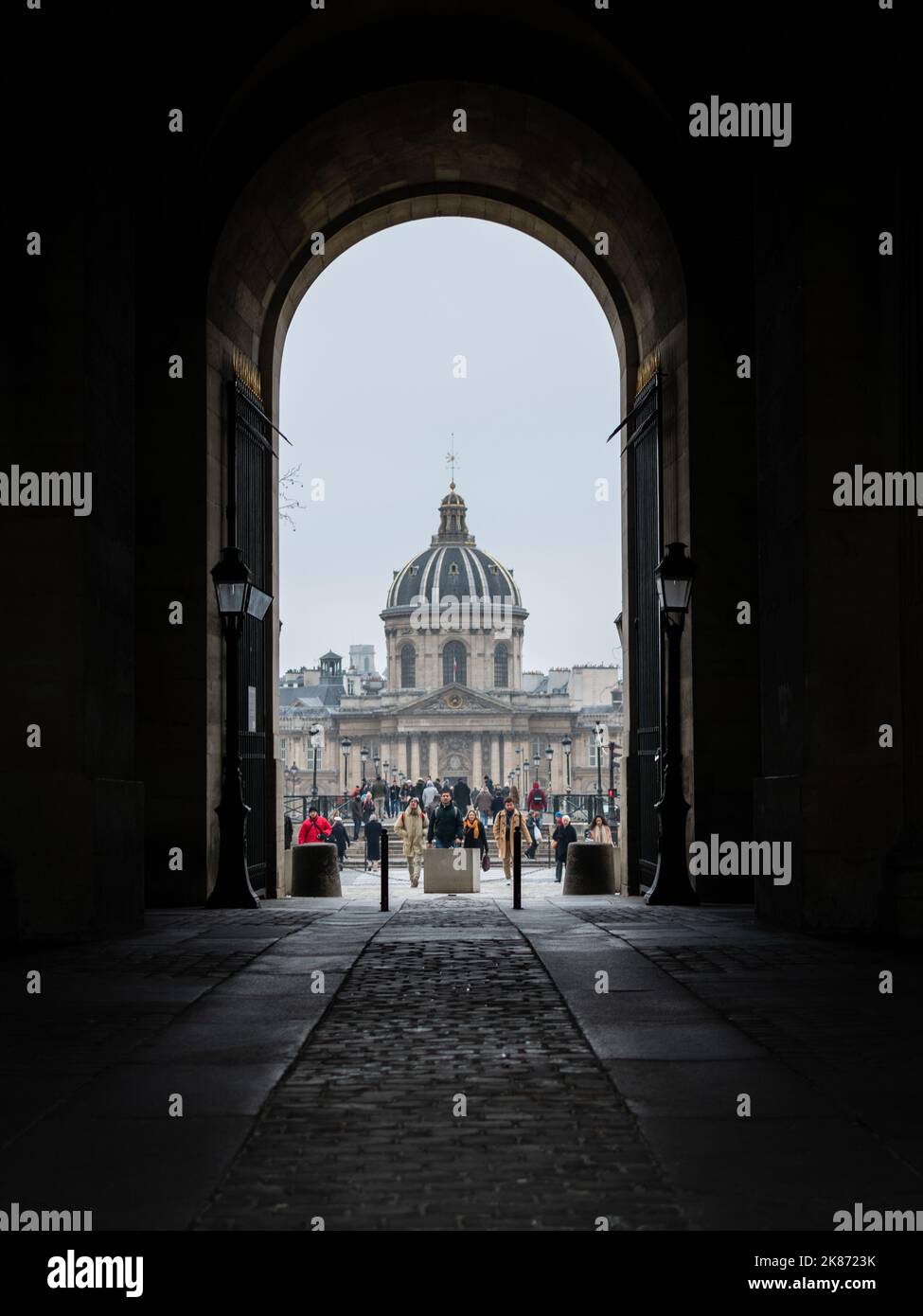 A vertical view from the Pont des Arts bridge with arc frame to the ...