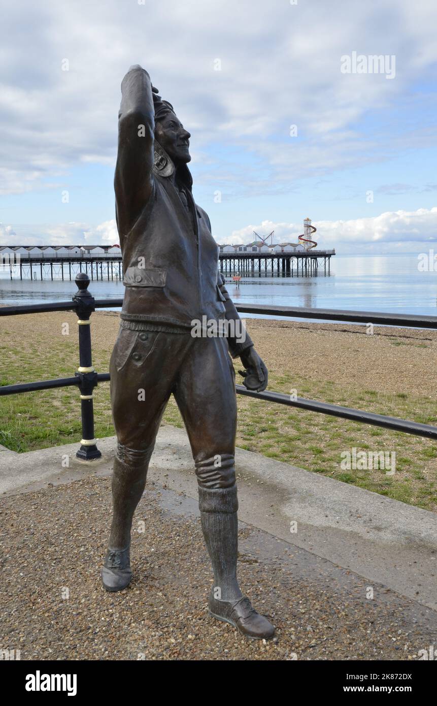 Amy johnson hi-res stock photography and images - Alamy