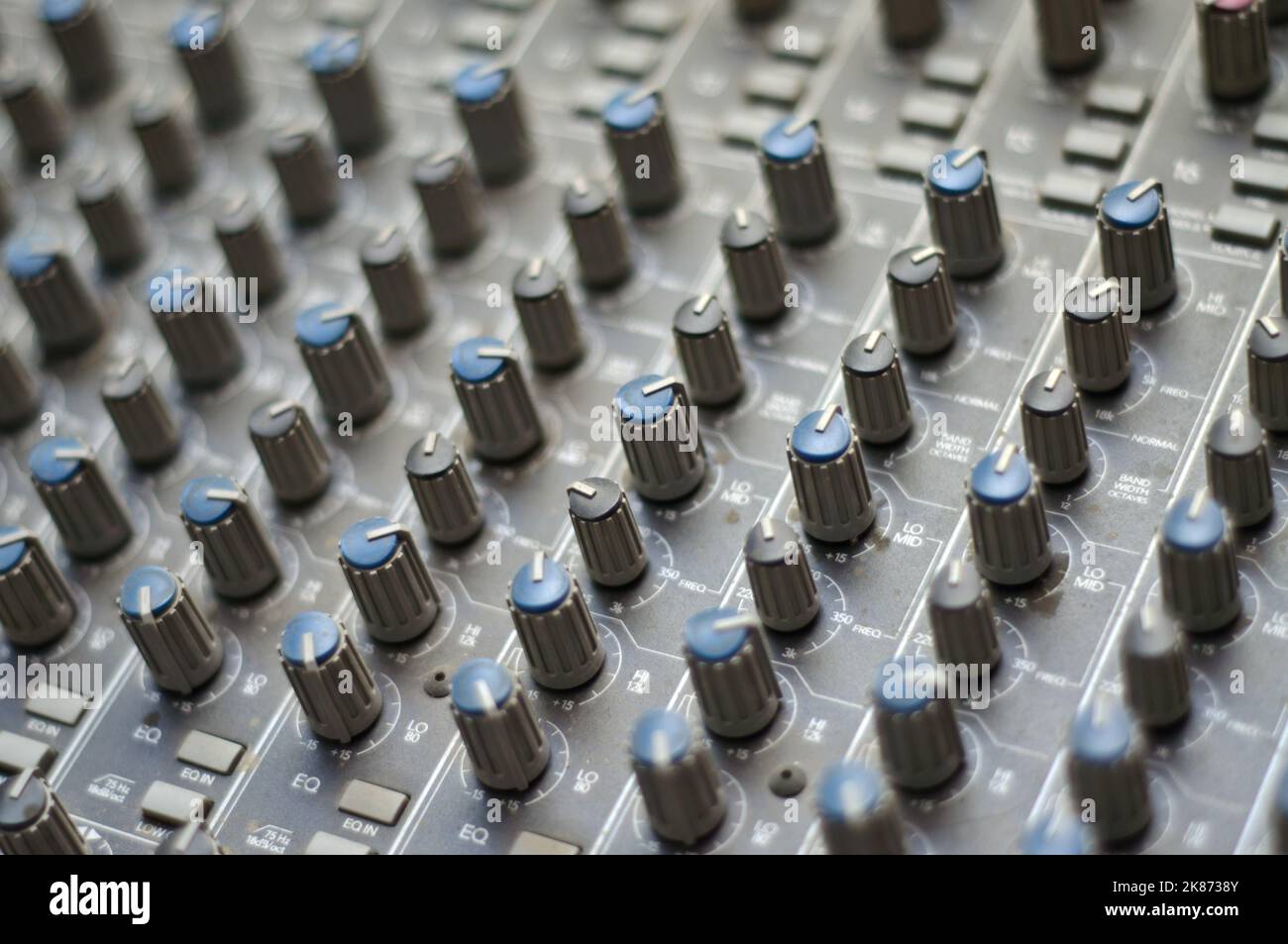 Equalizer mixer hi-res stock photography and images - Alamy