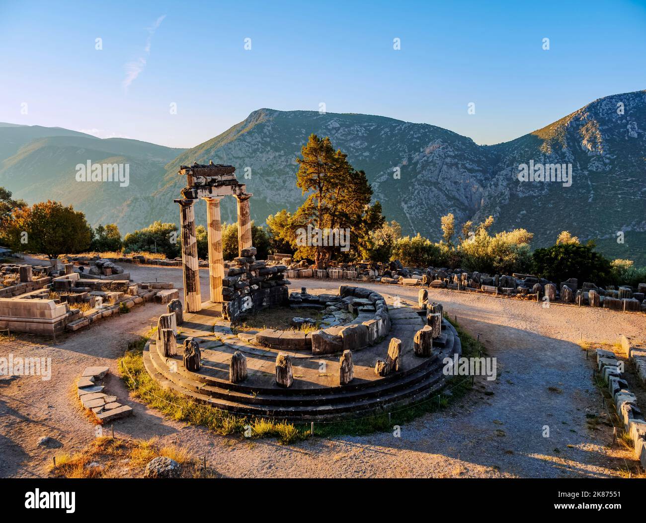 Tholos of Delphi, Temple of Athena Pronaia, sunrise, Delphi, UNESCO ...