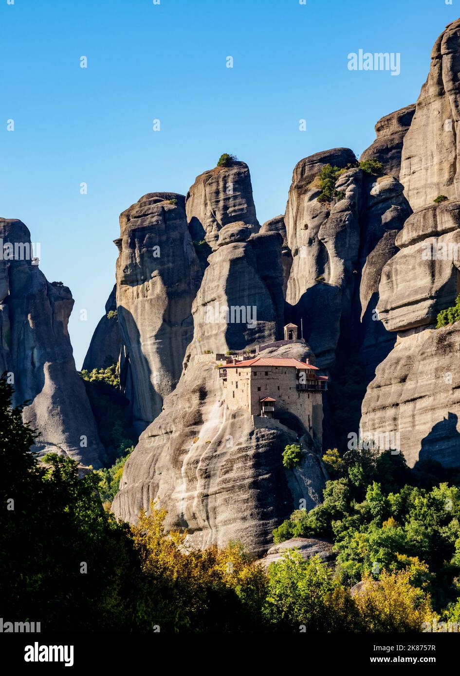 Meteora saint nicholas anapausas monastery hi-res stock photography and ...