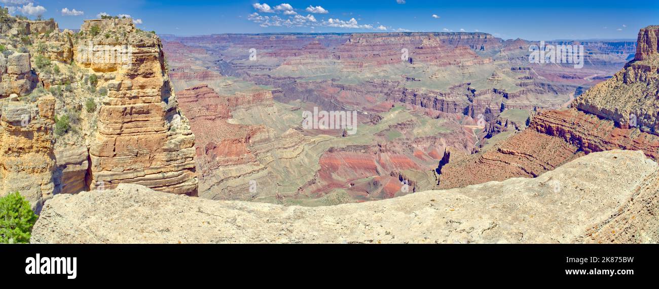 Grand Canyon viewed from the cliffs east of Moran Point, Grand Canyon ...