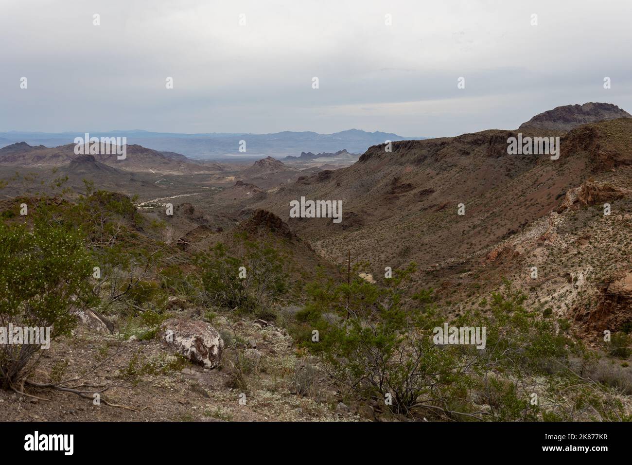 Desert wasteland usa arizona hi-res stock photography and images - Alamy