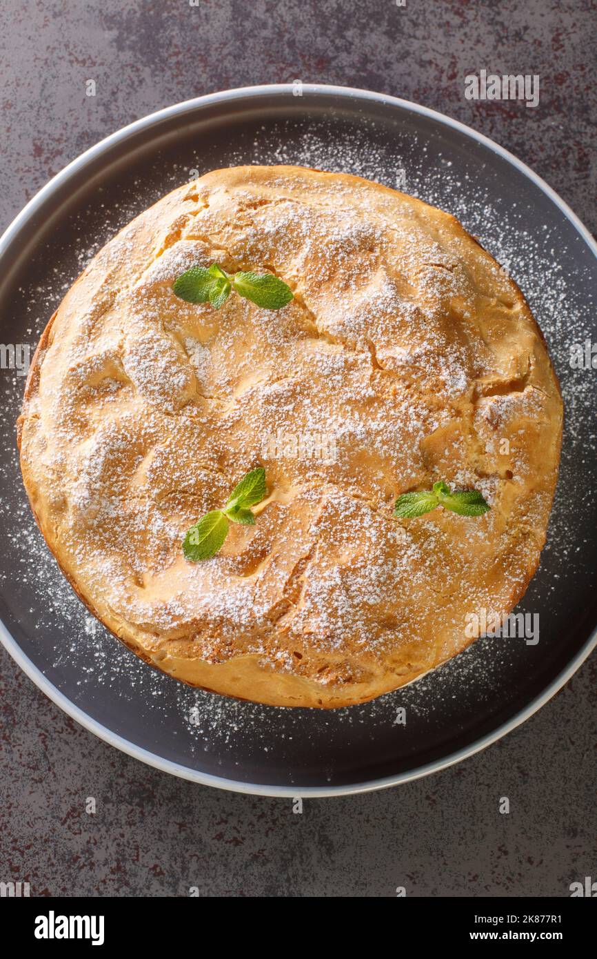 Carpathian cake Traditional Polish choux pastry cake Karpatka closeup ...