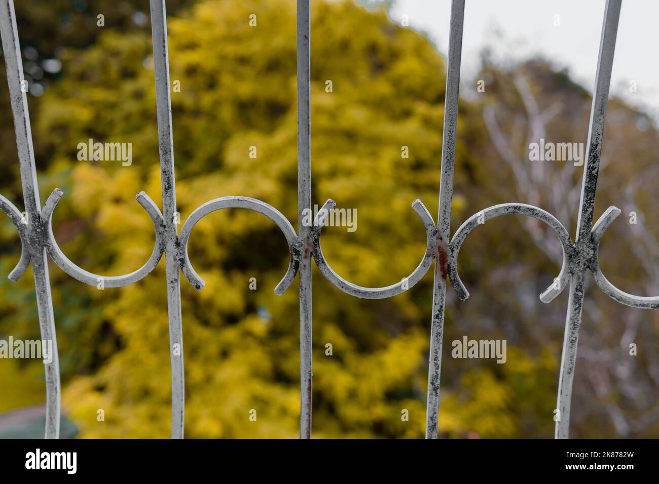 Yellow light feature hi-res stock photography and images - Alamy