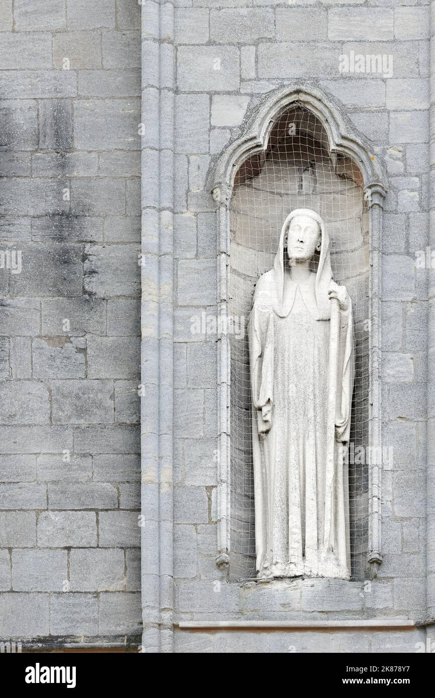 Statue monk wall old bishops palace precinct medieval christian hi-res ...