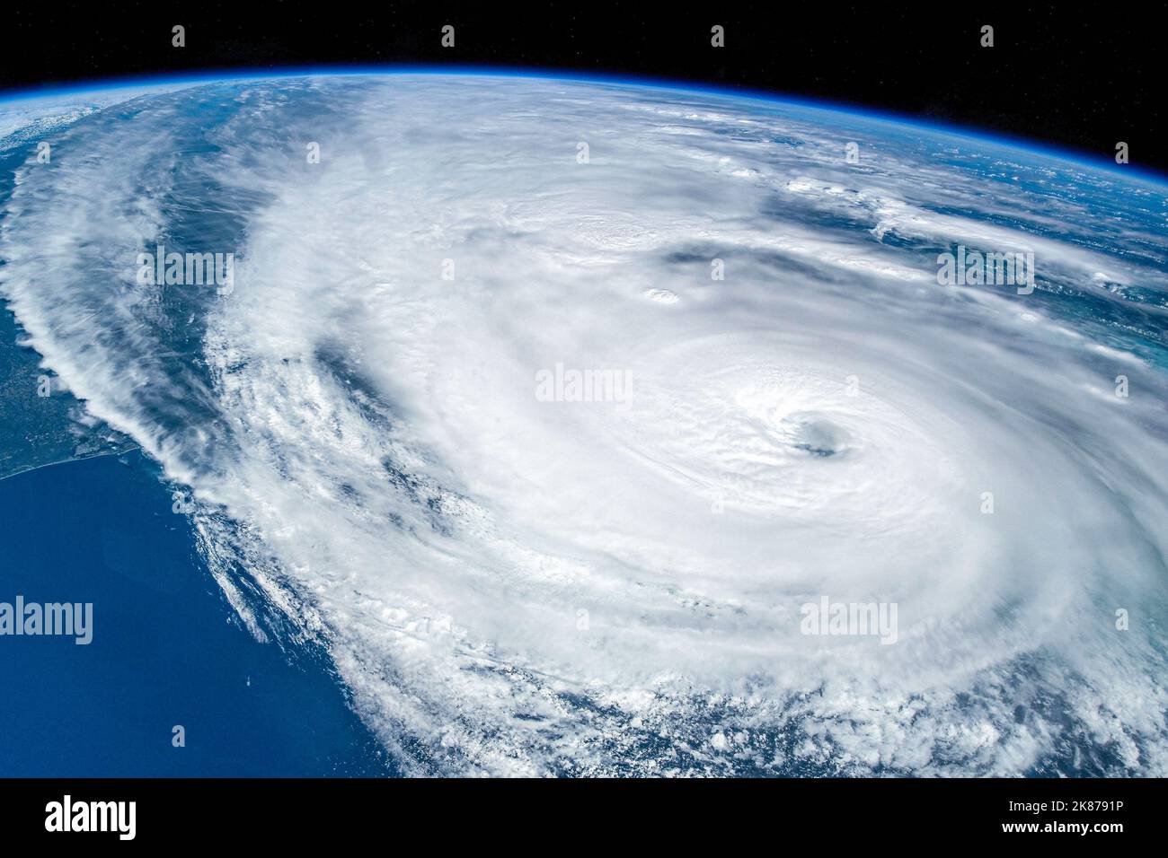 Hurricane cyclone eye Stock Photo - Alamy