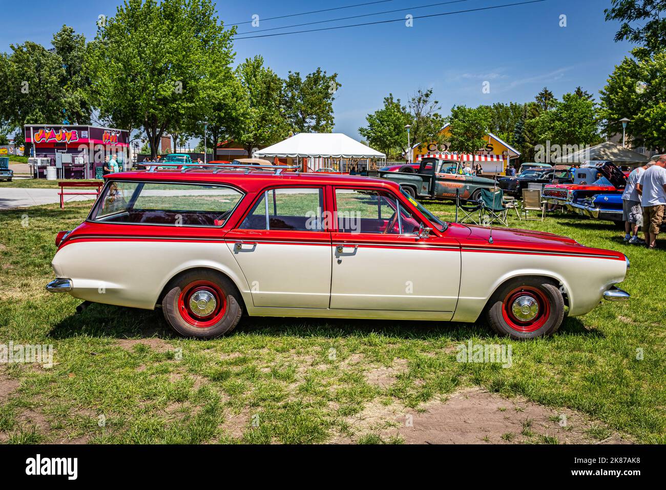 Dart detail hi-res stock photography and images Page Alamy