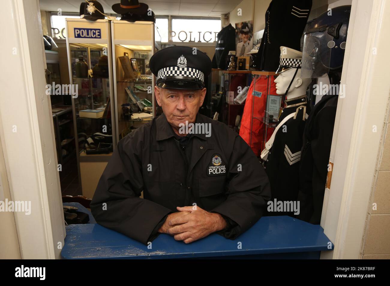 Cumnock, Ayrshire, Scotland, UK Jim Manson (80) a former Police officer ...
