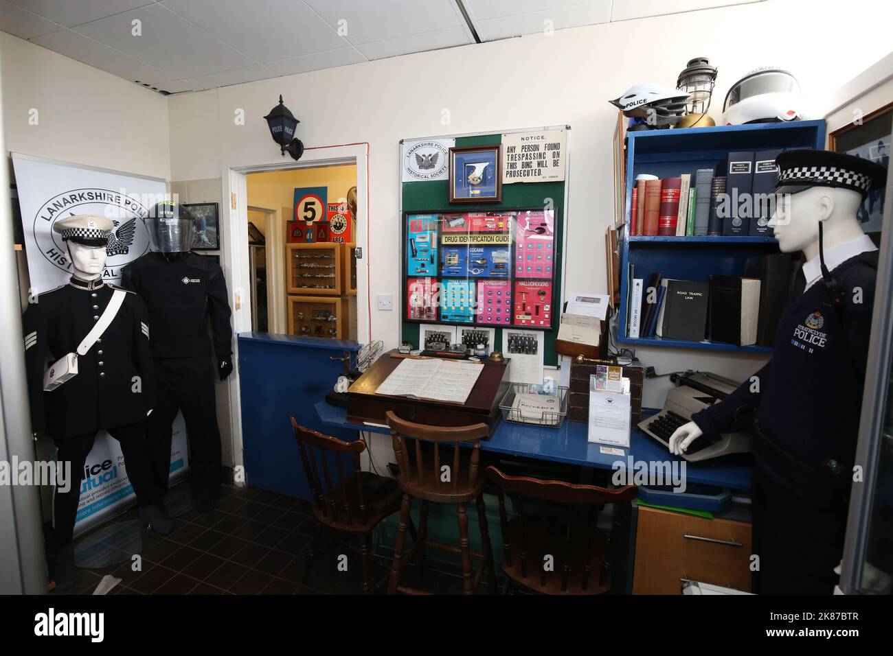 Cumnock, Ayrshire, Scotland, UK Jim Manson (80) a former Police officer ...