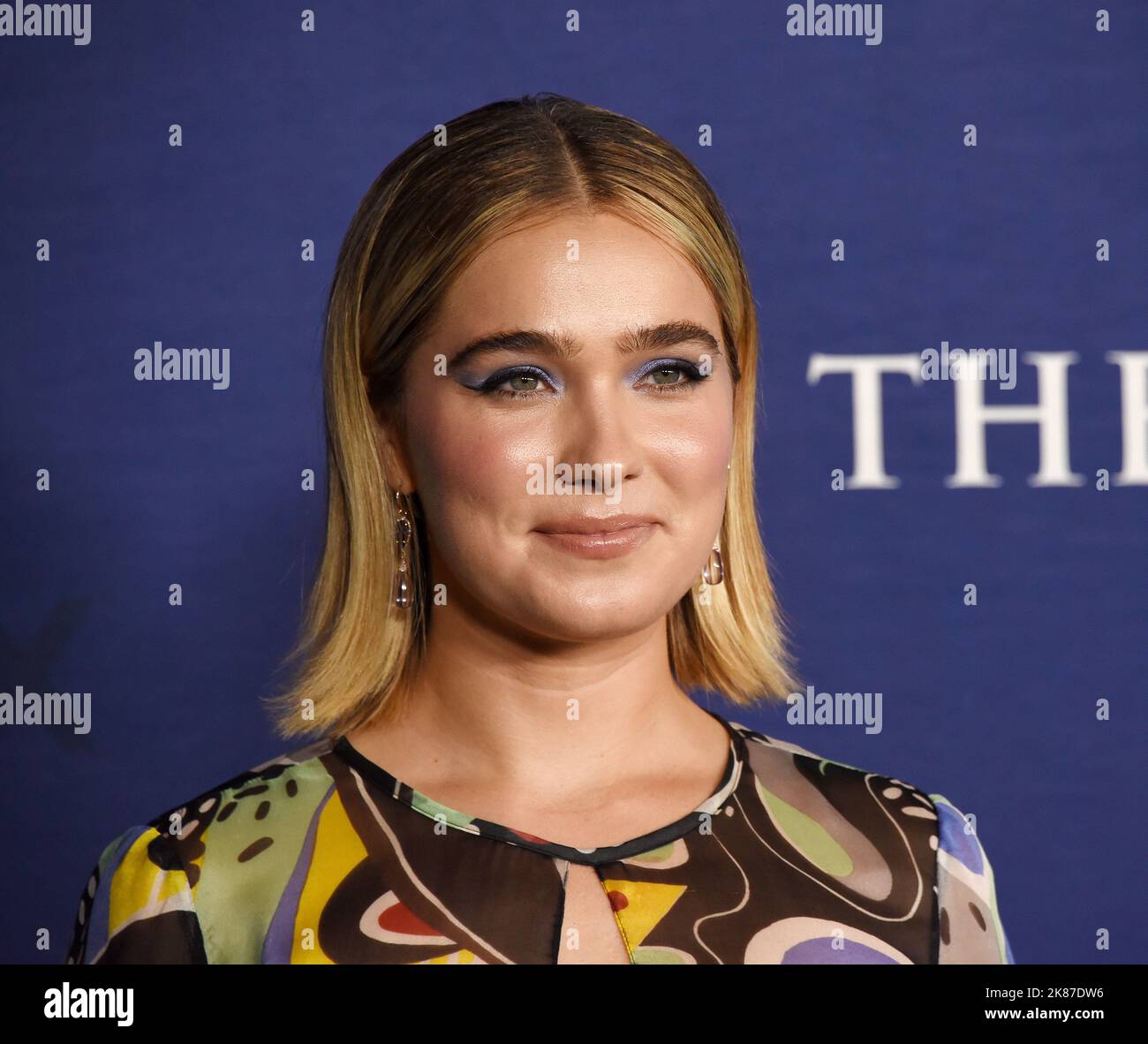 Haley lu richardson white lotus hi-res stock photography and images - Alamy