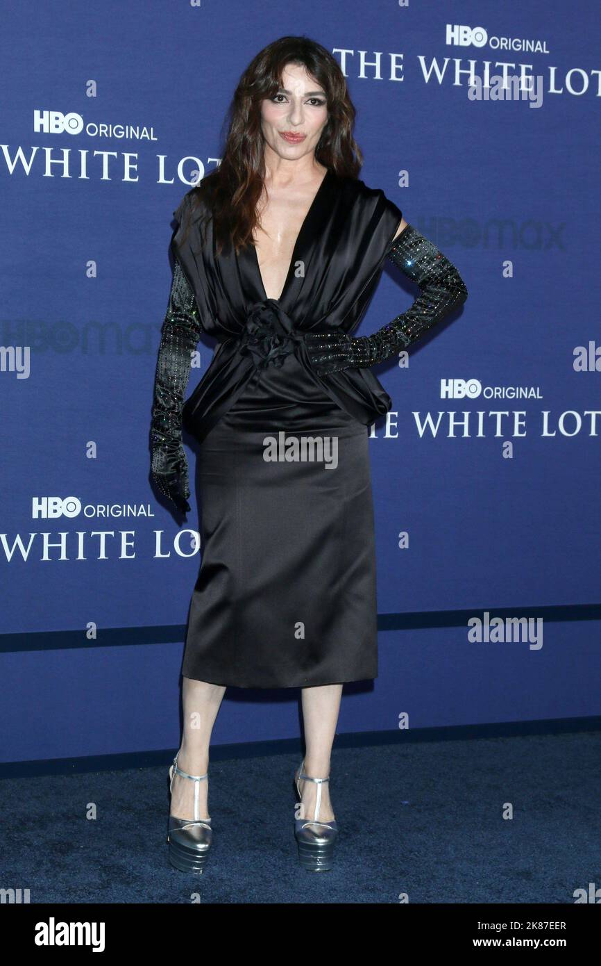 Los Angeles, CA. 20th Oct, 2022. Sabrina Impacciatore at arrivals for ...