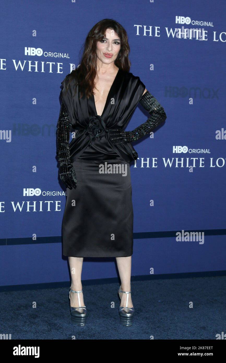 Los Angeles, CA. 20th Oct, 2022. Sabrina Impacciatore at arrivals for ...