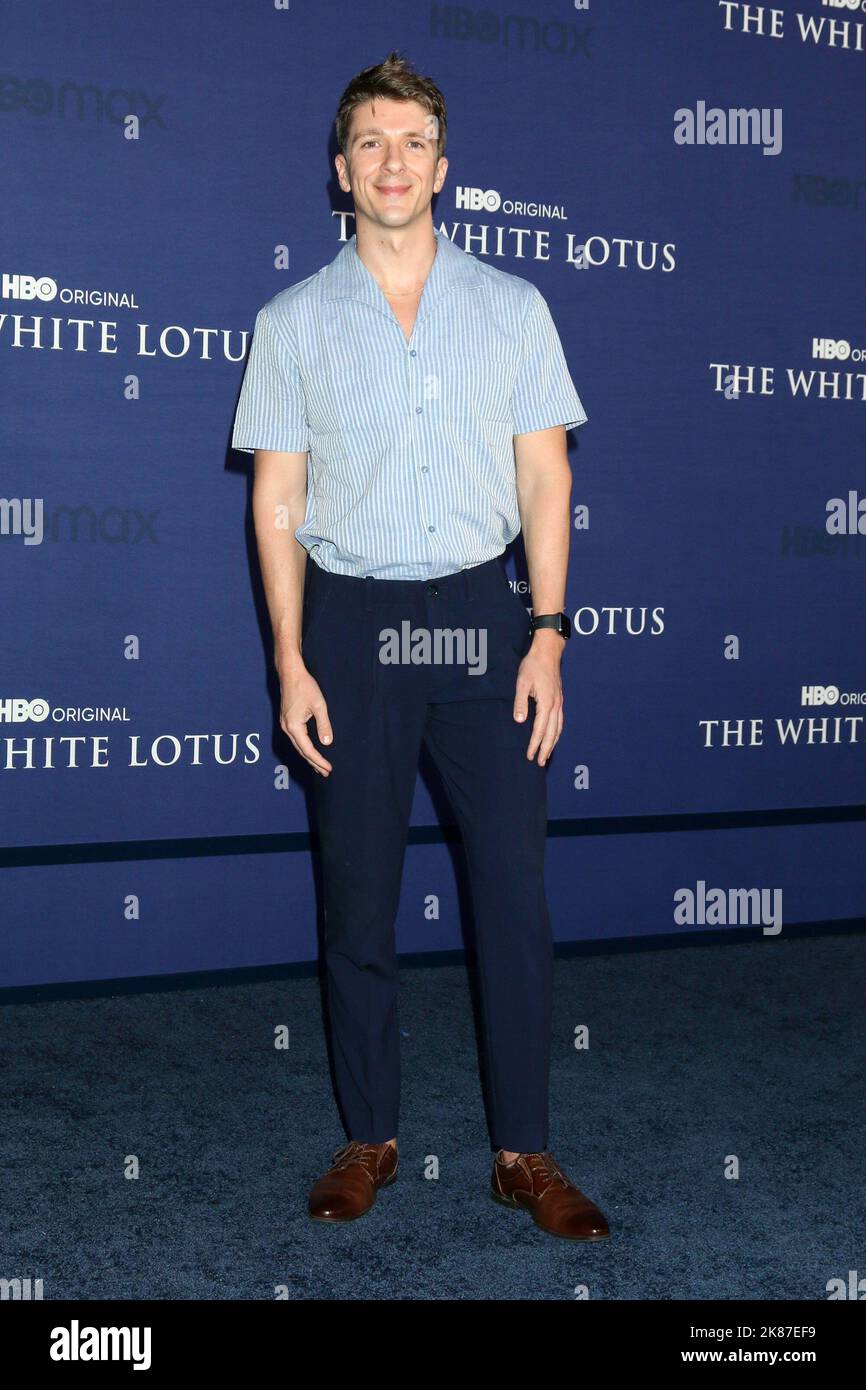 Los Angeles, CA. 20th Oct, 2022. Sam Stryker at arrivals for THE WHITE ...