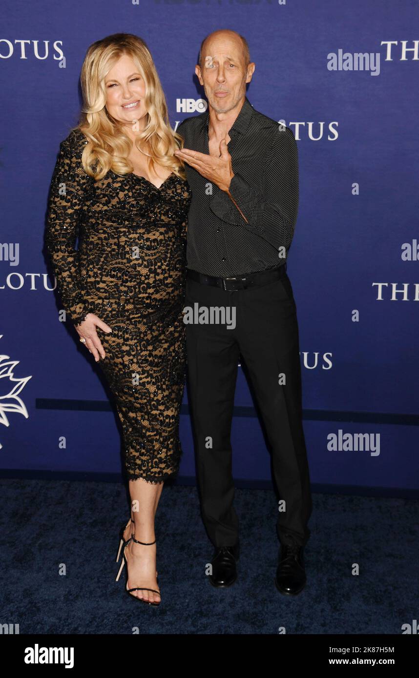 Los Angeles, USA. 20th Oct, 2022. (L-R) Jennifer Coolidge and Jon Gries ...