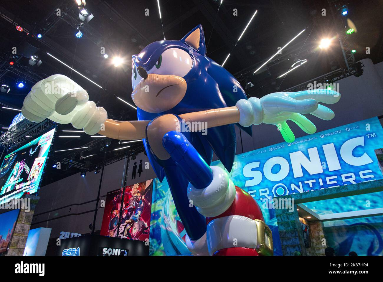 Sonic frontiers booth hi-res stock photography and images - Alamy