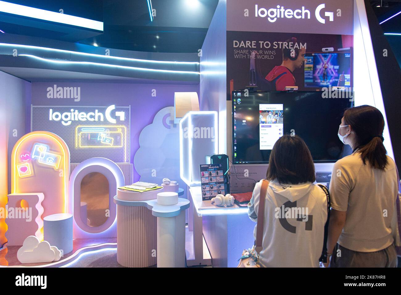 Logitech booth hi-res stock photography and images - Alamy
