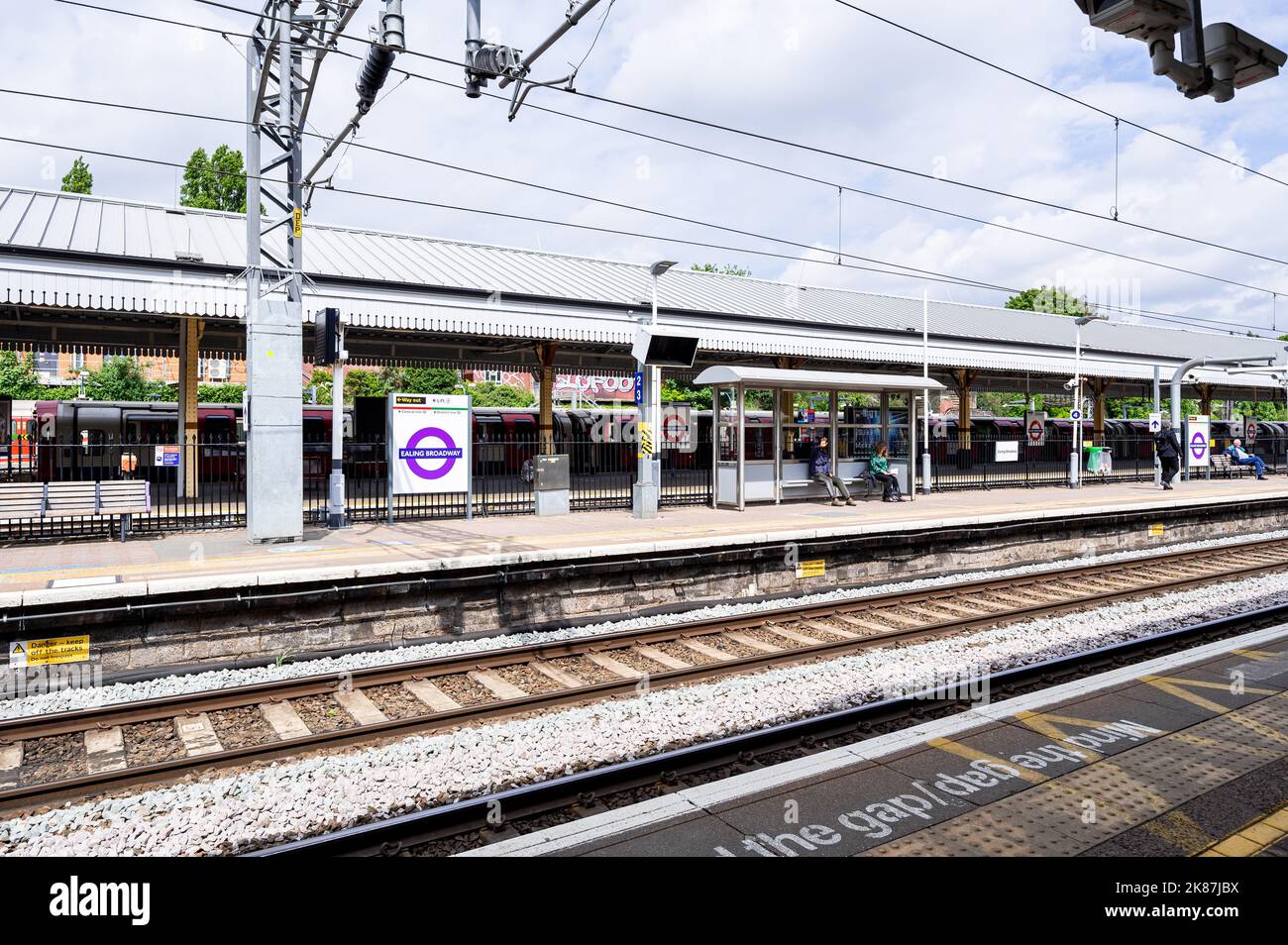 Ealing broadway elizabeth hi-res stock photography and images - Alamy