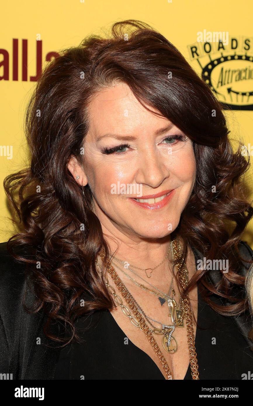 October 20, 2022, Los Angeles, CA, USA: LOS ANGELES - OCT 21: Joely ...