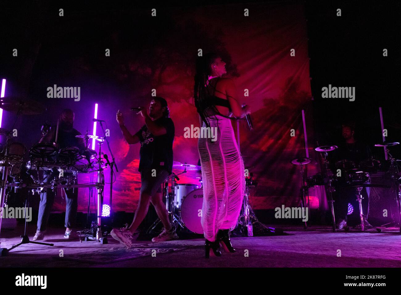 Bateu Matou, a drummer group formed by Quim Albergaria, Ivo Costa and ...