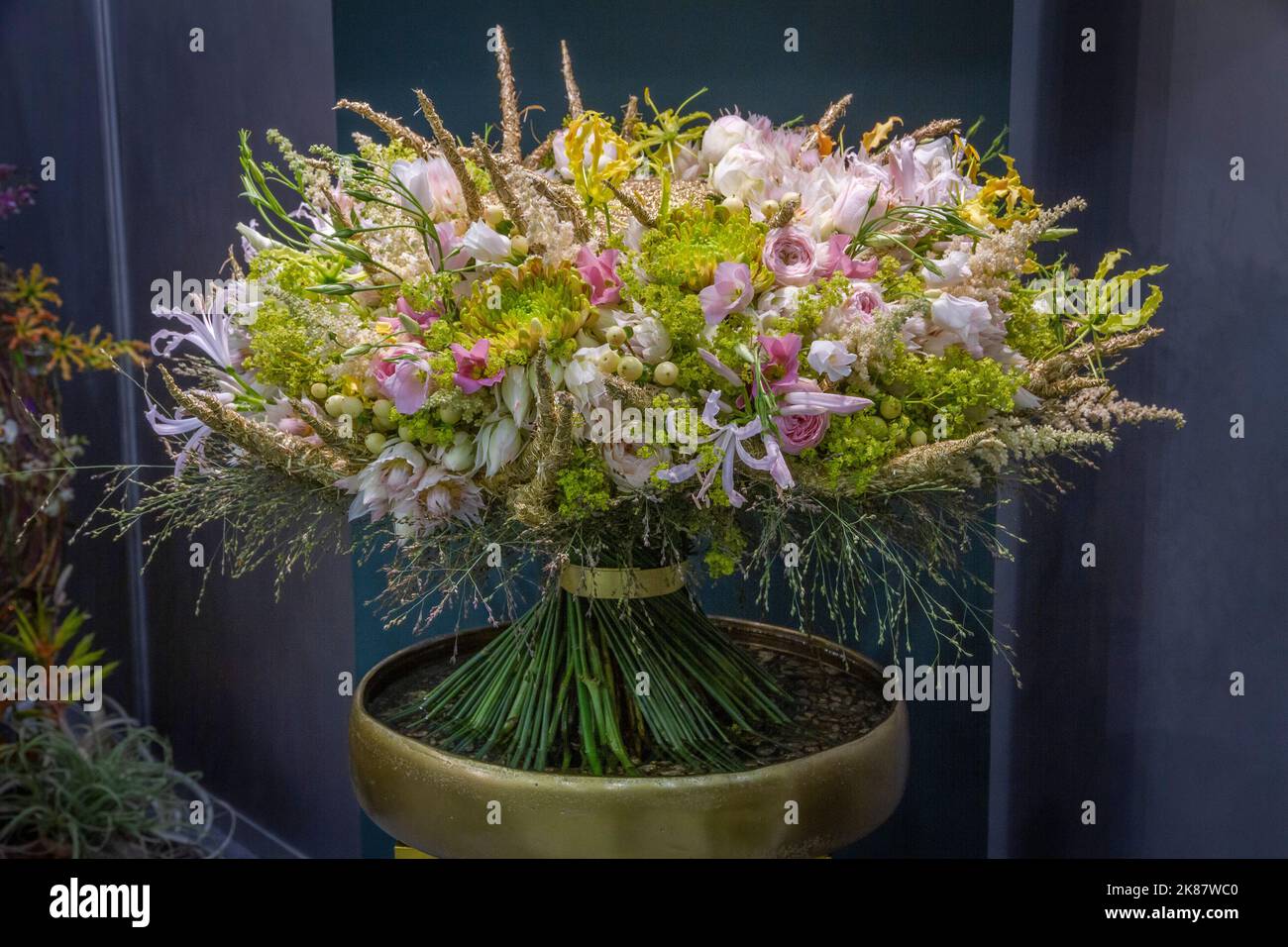 2022 international floristry championships hi-res stock photography and ...