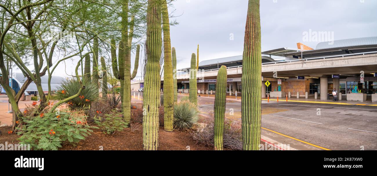 Exterior main entrance of Tucson Arizona airport Stock Photo - Alamy