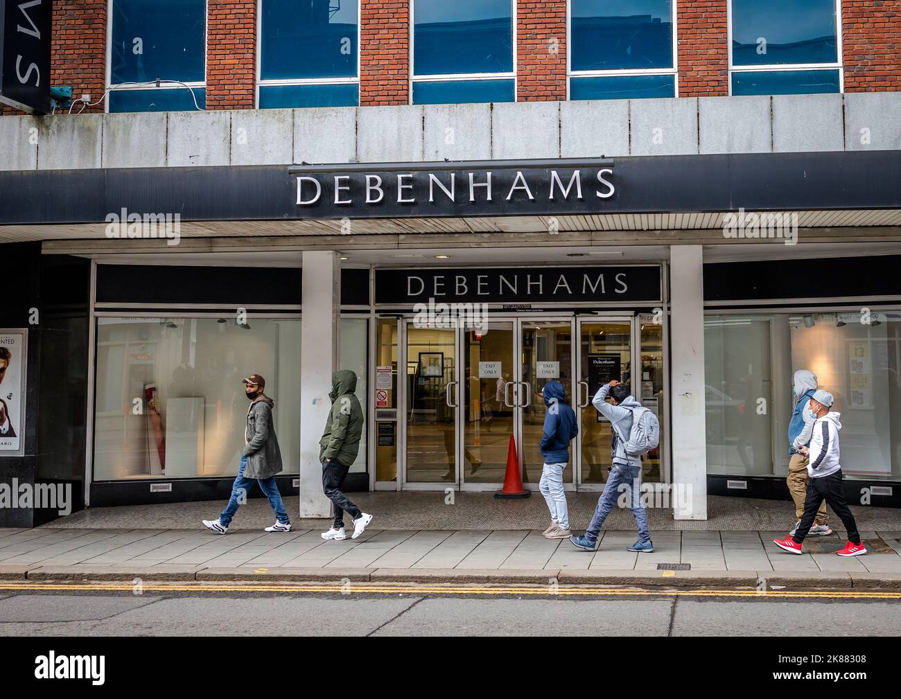 Debenhams Closed in Bedford Stock Photo - Alamy